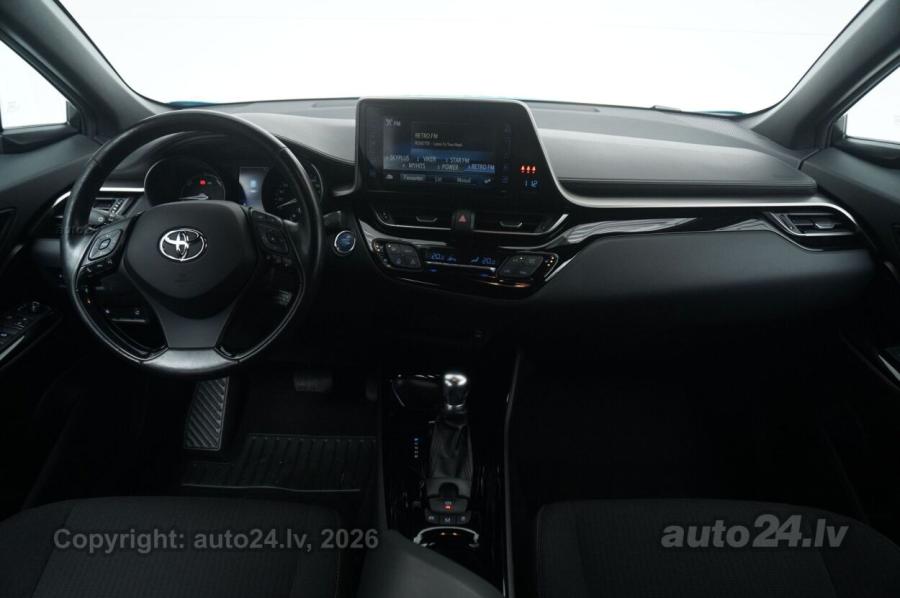 Toyota C-HR 2018 in Tallinn, with an engine capacity of 1.80 L and mileage of 125 thousand km for 16490 €, photo 8 on AUTOMOTO.COM.LV