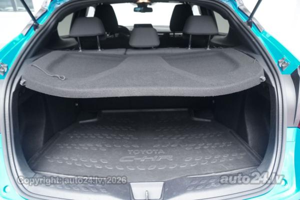 Тойота C-HR 2018 в Таллин, объемом двигателя 1.80 л и пробегом 125 тыс. км за 16490 €, фото 11 на AUTOMOTO.COM.LV