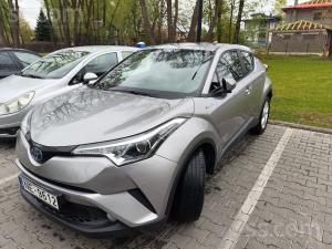 Toyota C-HR 2018 in Riga, with an engine capacity of 1.80 L and mileage of 113 thousand km for 16490 €, photo  on AUTOMOTO.COM.LV