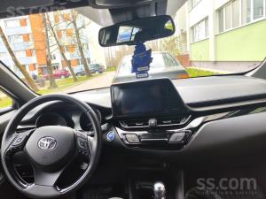 Toyota C-HR 2018 Rīga, ar dzinēja tilpumu 1.80 L un nobraukumu 113 tūkst. km par 16490 €, foto 6 vietnē AUTOMOTO.COM.LV