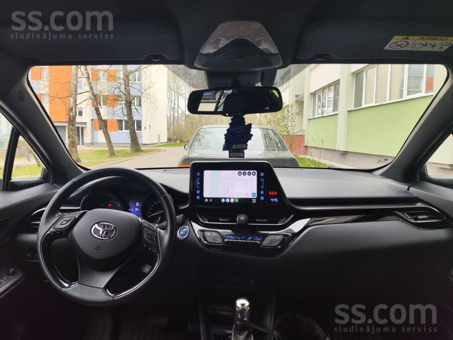 Toyota C-HR 2018 Rīga, ar dzinēja tilpumu 1.80 L un nobraukumu 113 tūkst. km par 16490 €, foto 8 vietnē AUTOMOTO.COM.LV