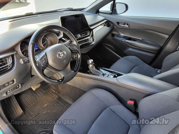 Toyota C-HR 2019 Tallina, ar dzinēja tilpumu 1.20 L un nobraukumu 102 tūkst. km par 16495 €, foto 11 vietnē AUTOMOTO.COM.LV