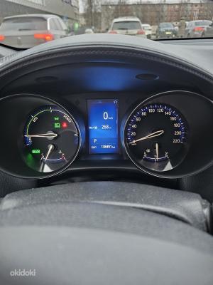 Toyota C-HR 2019 in Tallinn, with an engine capacity of 72.00 L and mileage of 136 thousand km for 20000 €, photo 11 on AUTOMOTO.COM.LV