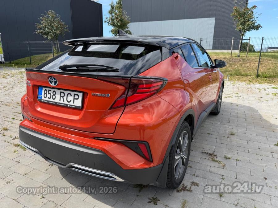 Тойота C-HR 2020 в Таллин, объемом двигателя 2.00 л и пробегом 105 тыс. км за 20499 €, фото 4 на AUTOMOTO.COM.LV