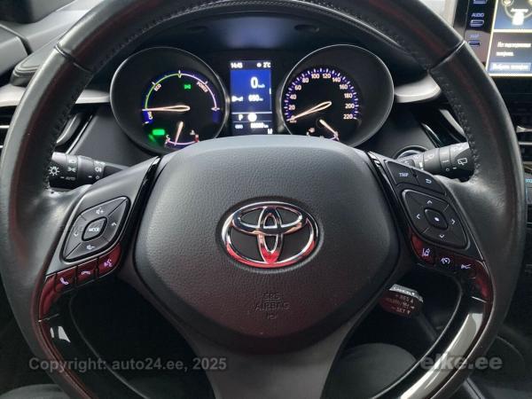 Toyota C-HR 2021 Tallina, ar dzinēja tilpumu 1.80 L un nobraukumu 81 tūkst. km par 19995 €, foto 11 vietnē AUTOMOTO.COM.LV