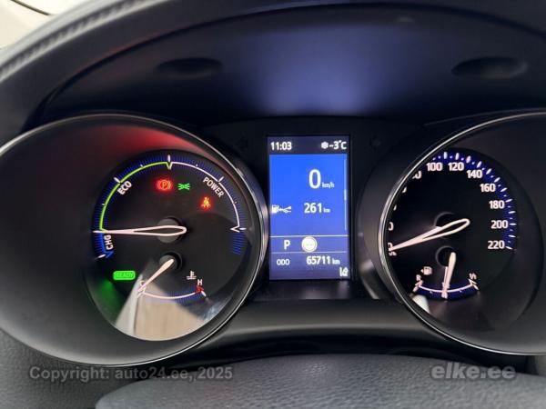 Toyota C-HR 2021 in Tallinn, with an engine capacity of 1.80 L and mileage of 66 thousand km for 19995 €, photo 11 on AUTOMOTO.COM.LV