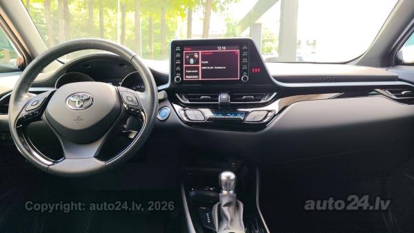 Toyota C-HR 2021 Tallina, ar dzinēja tilpumu 1.80 L un nobraukumu 42 tūkst. km par 22495 €, foto 8 vietnē AUTOMOTO.COM.LV