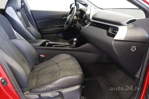 Тойота C-HR 2021 в Таллин, объемом двигателя 1.99 л и пробегом 78 тыс. км за 22700 €, фото 6 на AUTOMOTO.COM.LV