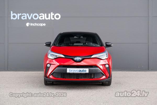 Toyota C-HR 2022 in Tartu, with an engine capacity of 2.00 L and mileage of 31 thousand km for 24900 €, photo 2 on AUTOMOTO.COM.LV