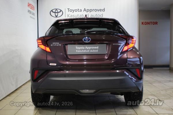Тойота C-HR 2023 в Таллин, объемом двигателя 1.80 л и пробегом 50 тыс. км за 24490 €, фото 4 на AUTOMOTO.COM.LV