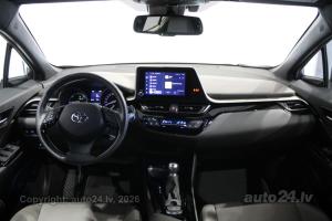 Toyota C-HR 2023 in Tallinn, with an engine capacity of 1.80 L and mileage of 50 thousand km for 24490 €, photo 8 on AUTOMOTO.COM.LV