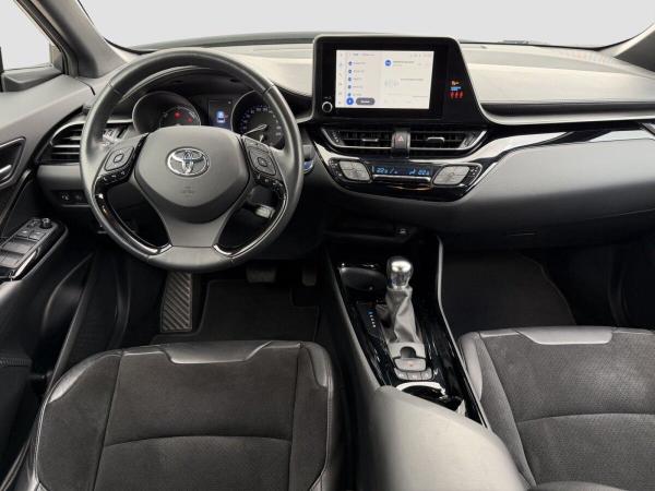 Toyota C-HR 2023 Pērnava vietnē Toyota C-HR 2023 Pērnava, ar dzinēja tilpumu 1.80 L un nobraukumu 62 tūkst. km par 24950 €, foto 8 vietnē AUTOMOTO.COM.LV