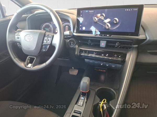 Тойота C-HR 2024 в Вильянди, объемом двигателя 1.80 л и пробегом 46 тыс. км за 25900 €, фото 10 на AUTOMOTO.COM.LV