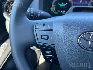 Toyota C-HR 2026 in Riga, with an engine capacity of 2.00 L and mileage of 10 thousand km for 42990 €, photo 18 on AUTOMOTO.COM.LV