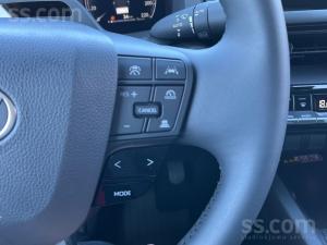 Toyota C-HR 2026 in Riga, with an engine capacity of 2.00 L and mileage of 10 thousand km for 42990 €, photo 19 on AUTOMOTO.COM.LV