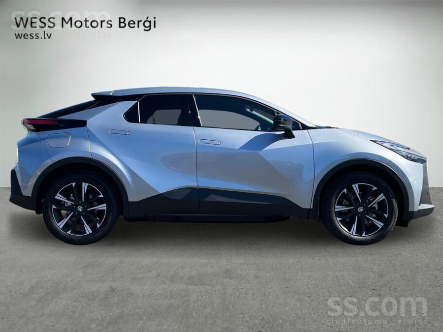 Toyota C-HR 2026 in Riga, with an engine capacity of 2.00 L and mileage of 10 thousand km for 42990 €, photo 25 on AUTOMOTO.COM.LV