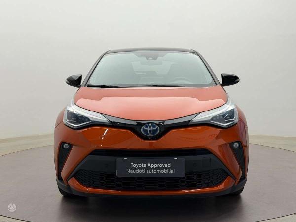 Orange Toyota C-HR 2019 in Panevezys, with an engine capacity of 1.99 L and mileage of 87 thousand km for 21790 €, photo 2 on AUTOMOTO.COM.LV