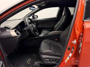 Оранжевый Тойота C-HR 2019 в Паневежис, объемом двигателя 1.99 л и пробегом 87 тыс. км за 21790 €, фото 10 на AUTOMOTO.COM.LV