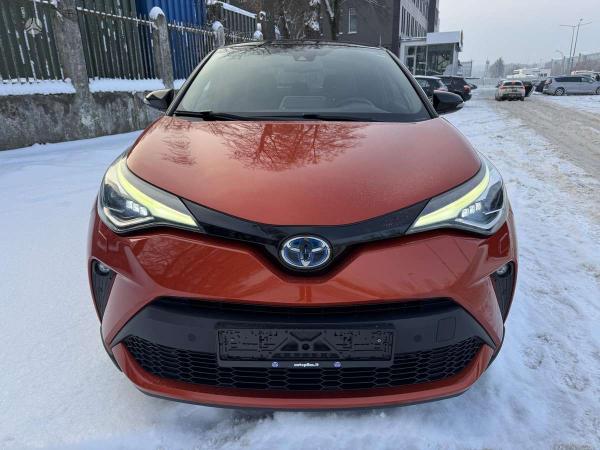 Oranžs Toyota C-HR 2020 Kauņa, ar dzinēja tilpumu 1.99 L un nobraukumu 58 tūkst. km par 22950 €, foto 2 vietnē AUTOMOTO.COM.LV