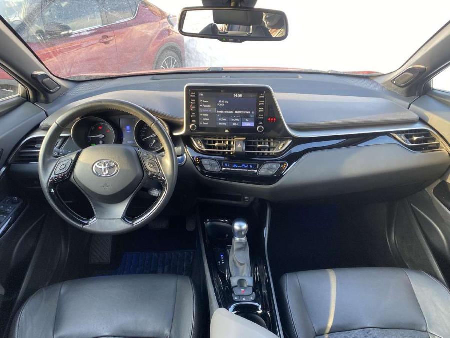 Oranžs Toyota C-HR 2020 Viļņa, ar dzinēja tilpumu 1.99 L un nobraukumu 142 tūkst. km par 19700 €, foto 18 vietnē AUTOMOTO.COM.LV