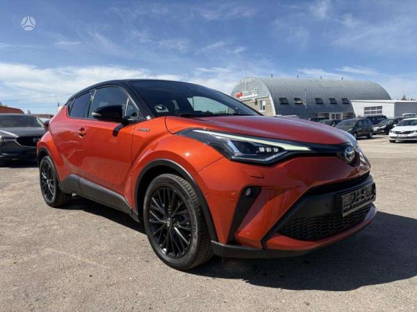 Oranžs Toyota C-HR 2020 Radviliškis, ar dzinēja tilpumu 1.99 L un nobraukumu 62 tūkst. km par 21350 €, foto 2 vietnē AUTOMOTO.COM.LV