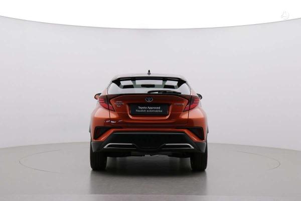 Оранжевый Тойота C-HR 2020 в Вильнюс, объемом двигателя 1.99 л и пробегом 63 тыс. км за 25900 €, фото 5 на AUTOMOTO.COM.LV
