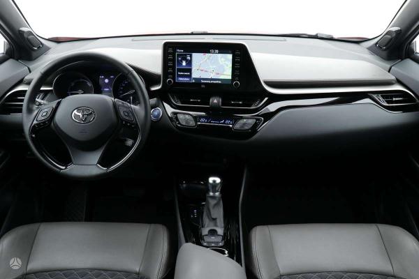 Оранжевый Тойота C-HR 2020 в Вильнюс, объемом двигателя 1.99 л и пробегом 63 тыс. км за 25900 €, фото 7 на AUTOMOTO.COM.LV