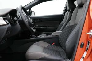 Оранжевый Тойота C-HR 2020 в Вильнюс, объемом двигателя 1.99 л и пробегом 63 тыс. км за 25900 €, фото 13 на AUTOMOTO.COM.LV