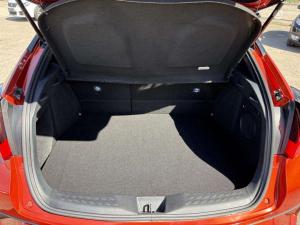 Orange Toyota C-HR 2020 in Radviliskis, with an engine capacity of 1.99 L and mileage of 62 thousand km for 20950 €, photo 14 on AUTOMOTO.COM.LV