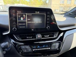 Orange Toyota C-HR 2020 in Radviliskis, with an engine capacity of 1.99 L and mileage of 62 thousand km for 20950 €, photo 19 on AUTOMOTO.COM.LV
