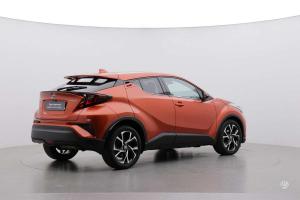 Оранжевый Тойота C-HR 2021 в Вильнюс, объемом двигателя 1.80 л и пробегом 52 тыс. км за 21900 €, фото 3 на AUTOMOTO.COM.LV