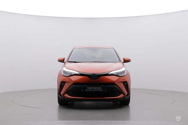 Оранжевый Тойота C-HR 2021 в Вильнюс, объемом двигателя 1.80 л и пробегом 52 тыс. км за 21900 €, фото 6 на AUTOMOTO.COM.LV