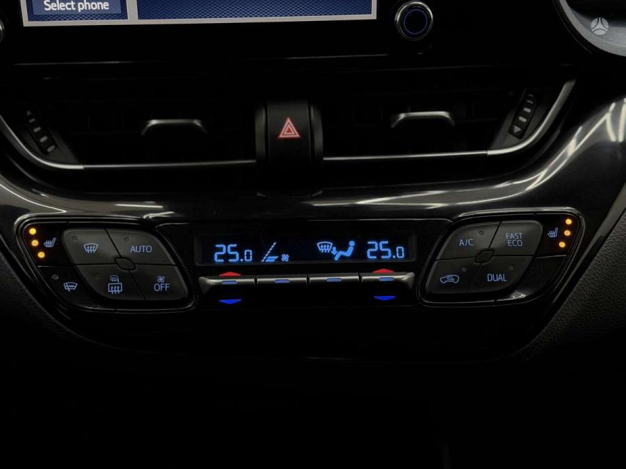 Oranžs Toyota C-HR 2021 Viļņa, ar dzinēja tilpumu 1.80 L un nobraukumu 126 tūkst. km par 18900 €, foto 22 vietnē AUTOMOTO.COM.LV