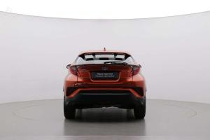 Orange Toyota C-HR 2021 in Vilnius, with an engine capacity of 1.80 L and mileage of 126 thousand km for 21900 €, photo 6 on AUTOMOTO.COM.LV