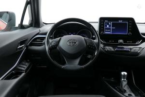Orange Toyota C-HR 2021 in Vilnius, with an engine capacity of 1.80 L and mileage of 126 thousand km for 21900 €, photo 9 on AUTOMOTO.COM.LV