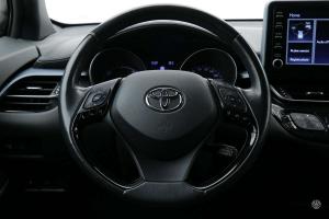 Orange Toyota C-HR 2021 in Vilnius, with an engine capacity of 1.80 L and mileage of 126 thousand km for 21900 €, photo 14 on AUTOMOTO.COM.LV
