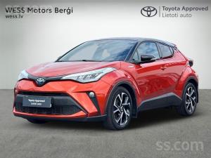 Orange Toyota C-HR 2021 in Riga, with an engine capacity of 1.80 L and mileage of 54 thousand km for 23990 €, photo  on AUTOMOTO.COM.LV