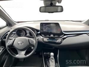 Оранжевый Тойота C-HR 2021 в Рига, объемом двигателя 1.80 л и пробегом 54 тыс. км за 23990 €, фото 9 на AUTOMOTO.COM.LV
