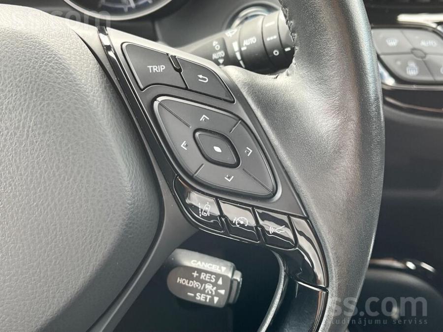 Оранжевый Тойота C-HR 2021 в Рига, объемом двигателя 1.80 л и пробегом 54 тыс. км за 23990 €, фото 19 на AUTOMOTO.COM.LV