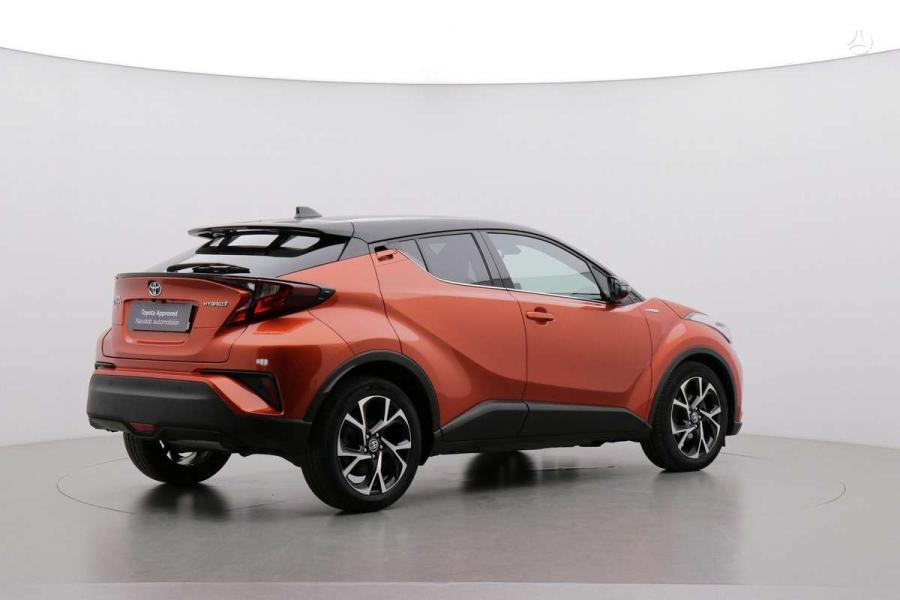 Oranžs Toyota C-HR 2021 Viļņa, ar dzinēja tilpumu 1.80 L un nobraukumu 28 tūkst. km par 24900 €, foto 4 vietnē AUTOMOTO.COM.LV