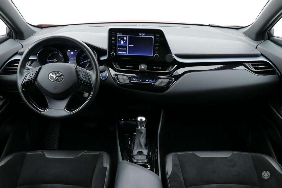 Oranžs Toyota C-HR 2021 Viļņa, ar dzinēja tilpumu 1.80 L un nobraukumu 28 tūkst. km par 24900 €, foto 8 vietnē AUTOMOTO.COM.LV