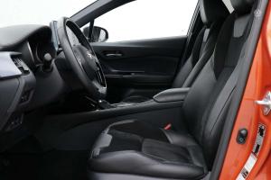 Oranžs Toyota C-HR 2021 Viļņa, ar dzinēja tilpumu 1.80 L un nobraukumu 28 tūkst. km par 24900 €, foto 13 vietnē AUTOMOTO.COM.LV