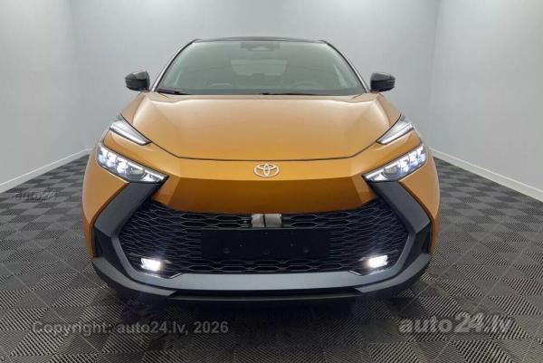 Oranžs Toyota C-HR 2025 Tallina, ar dzinēja tilpumu 2.00 L un nobraukumu 7 tūkst. km par 39500 €, foto 2 vietnē AUTOMOTO.COM.LV