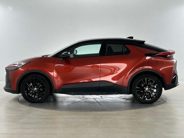 Оранжевый Тойота C-HR 2025 в Вильнюс, объемом двигателя 1.99 л и пробегом 13 тыс. км за 38900 €, фото 3 на AUTOMOTO.COM.LV