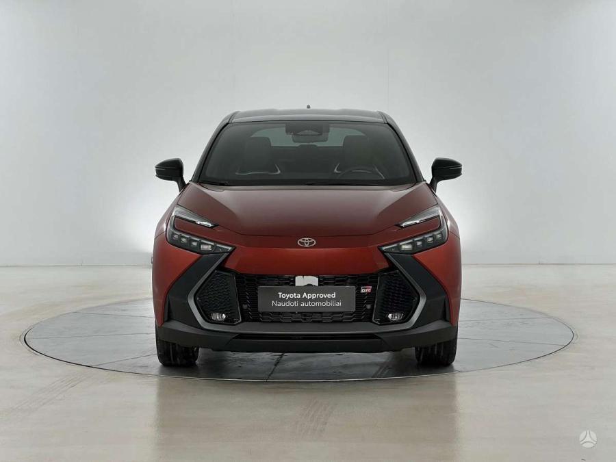 Оранжевый Тойота C-HR 2025 в Вильнюс, объемом двигателя 1.99 л и пробегом 13 тыс. км за 38900 €, фото 6 на AUTOMOTO.COM.LV