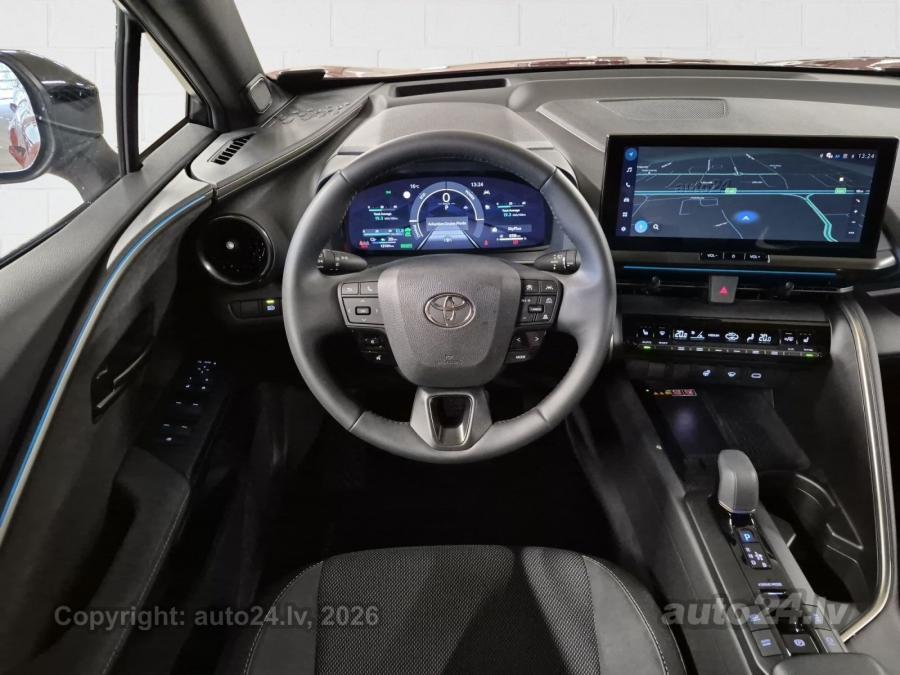 Orange Toyota C-HR 2025 in Tallinn, with an engine capacity of 2.00 L and mileage of 14 thousand km for 40990 €, photo 10 on AUTOMOTO.COM.LV