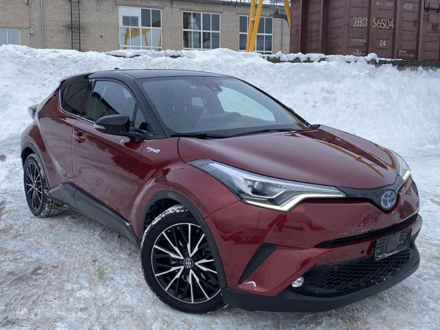 Sarkans Toyota C-HR 2017 Viļņa, ar dzinēja tilpumu 1.80 L un nobraukumu 180 tūkst. km par 15500 €, foto 5 vietnē AUTOMOTO.COM.LV