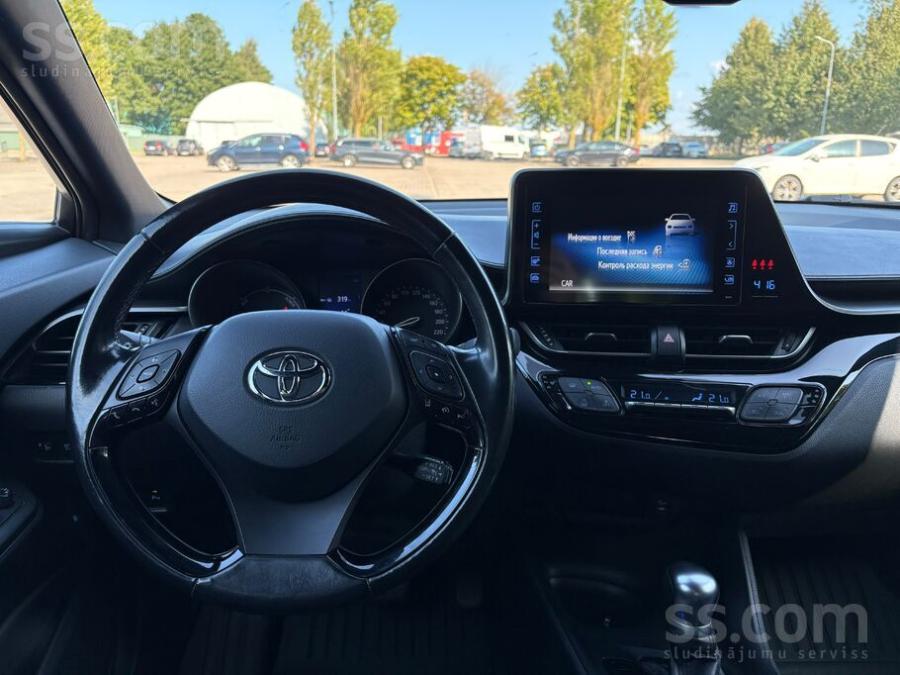 Sarkans Toyota C-HR 2017 Ventspils, ar dzinēja tilpumu 1.80 L un nobraukumu 120 tūkst. km par 15490 €, foto 11 vietnē AUTOMOTO.COM.LV