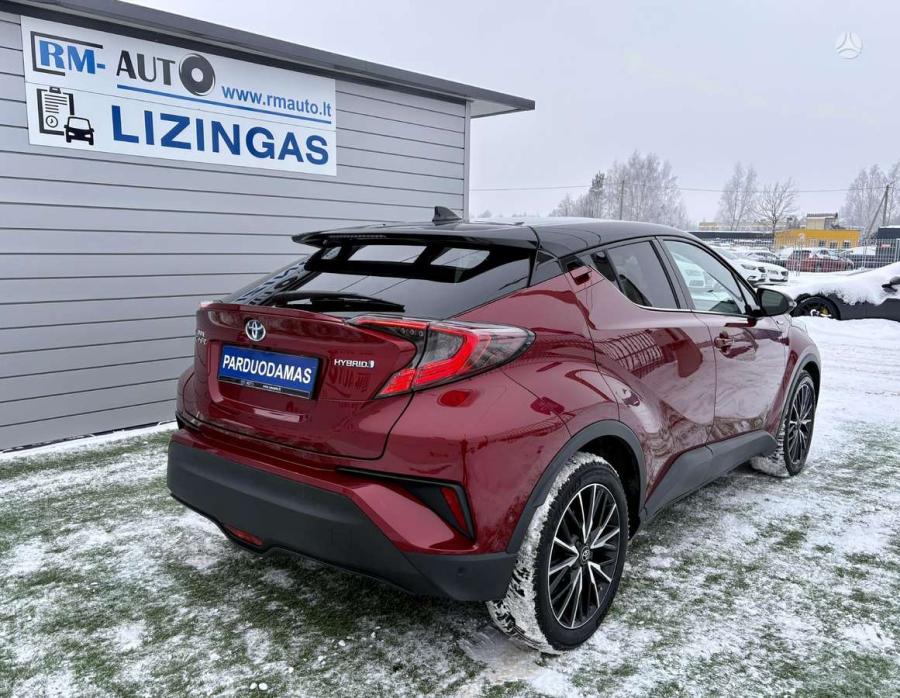 Sarkans Toyota C-HR 2018 Panevēža, ar dzinēja tilpumu 1.80 L un nobraukumu 232 tūkst. km par 13900 €, foto 6 vietnē AUTOMOTO.COM.LV