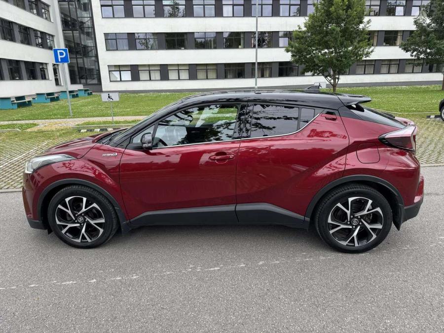 Красный Тойота C-HR 2018 в Каунас, объемом двигателя 1.80 л и пробегом 265 тыс. км за 13950 €, фото 10 на AUTOMOTO.COM.LV